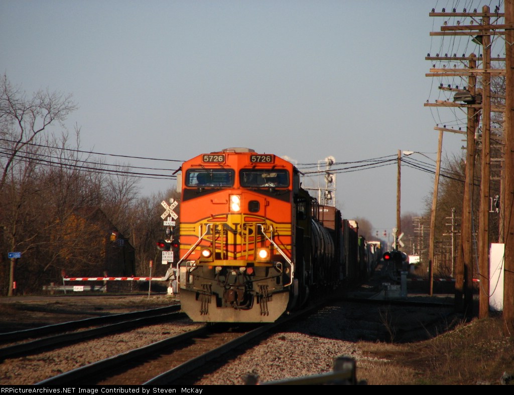 BNSF 5726